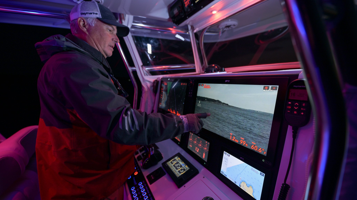 FLIR for Recreational Boating | FLIR Marine