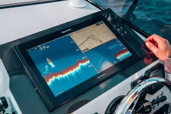Marine Electronics for Boats, Boating Electronics | Raymarine